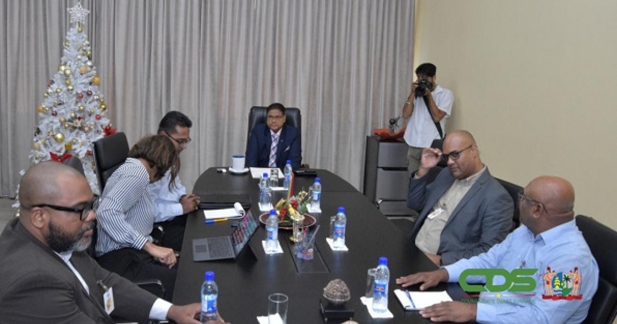 Stuurgroep Alcoa/Suralco heeft onderhoud met president | Suriname ...
