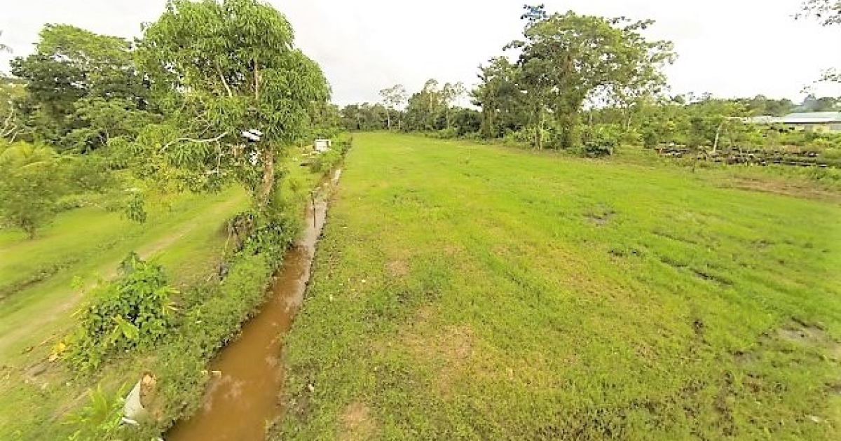 VERHOGING INKOMSTEN ONROEREND GOED, GOED VOOR DE STAAT | Suriname ...