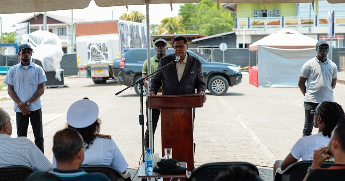 President Chan Santokhi opent Nickerie Food & Music Easter Festival ...