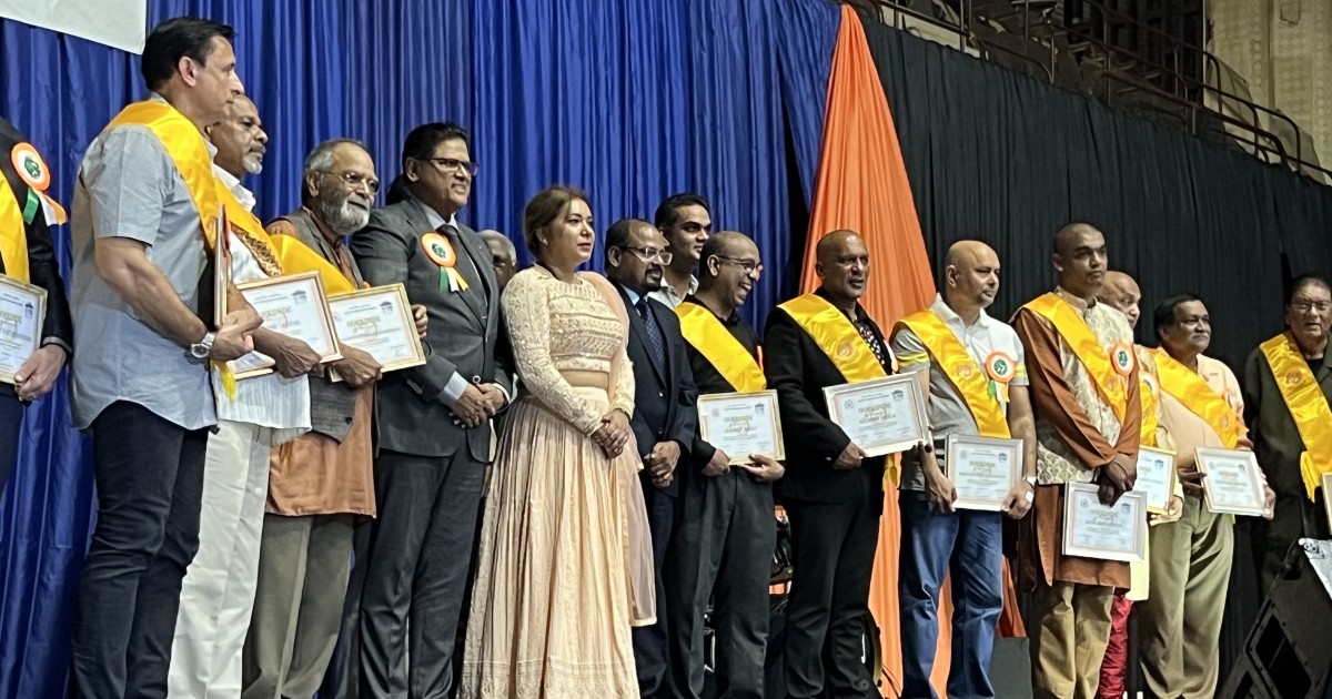 President Chan Santokhi tijdens huldiging ivm 150 jaar Hindoestaanse ...