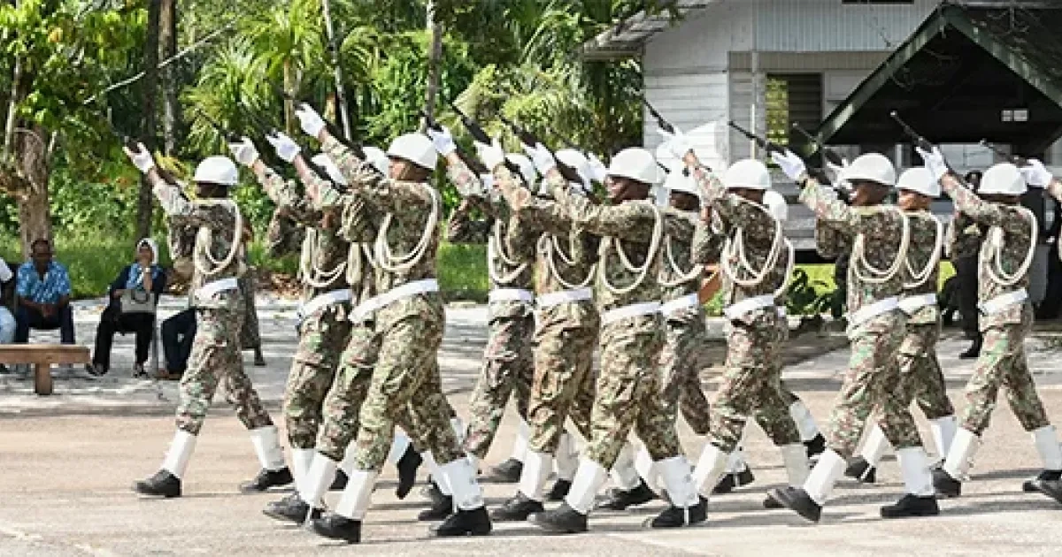 Nieuwe lichting van 39 soldaten toegevoegd aan Nationaal Leger ...