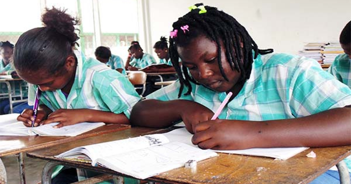 GEEN GLO-TOETS MEER VOOR ZESDEKLASSERS | Suriname Nieuws Centrale