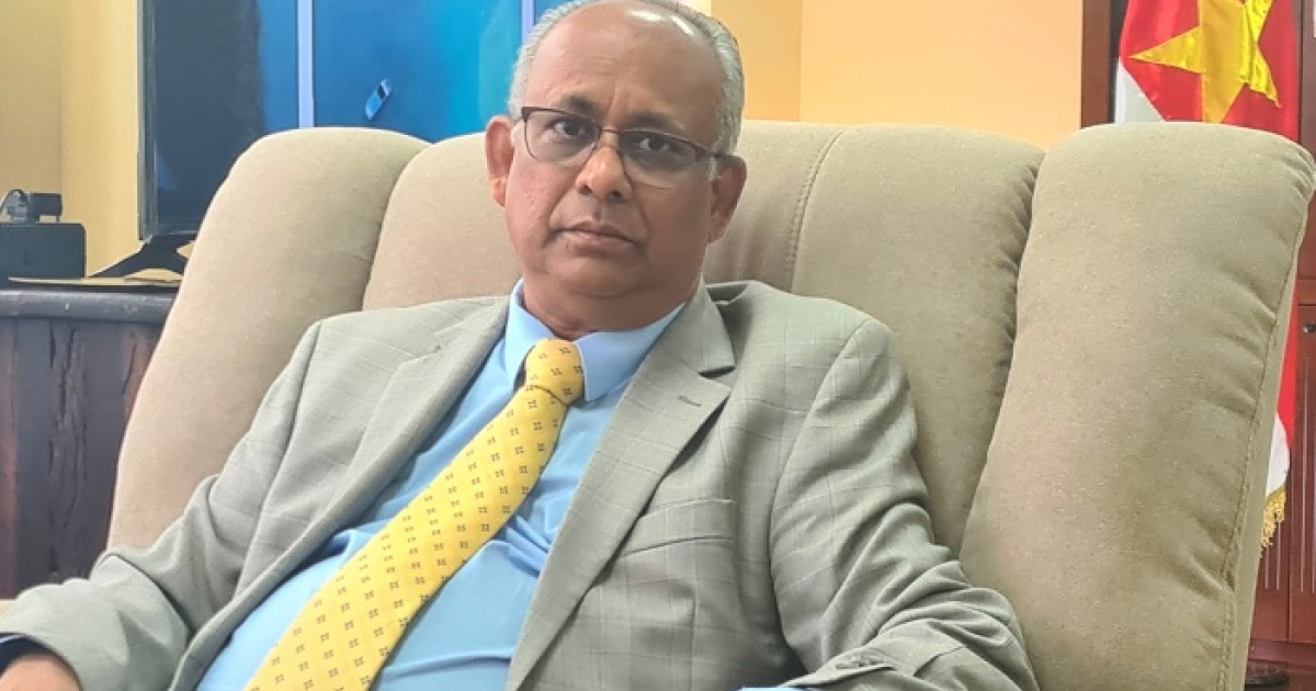 RAMDIN: ‘VERSTEVIGING BUITENLANDSE CONTACTEN IS GEEN BEDELTOUR ...