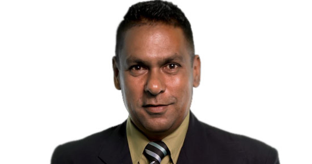 Debie: “Problematiek dubbele salarissen DNA-leden opgelost” | Suriname ...