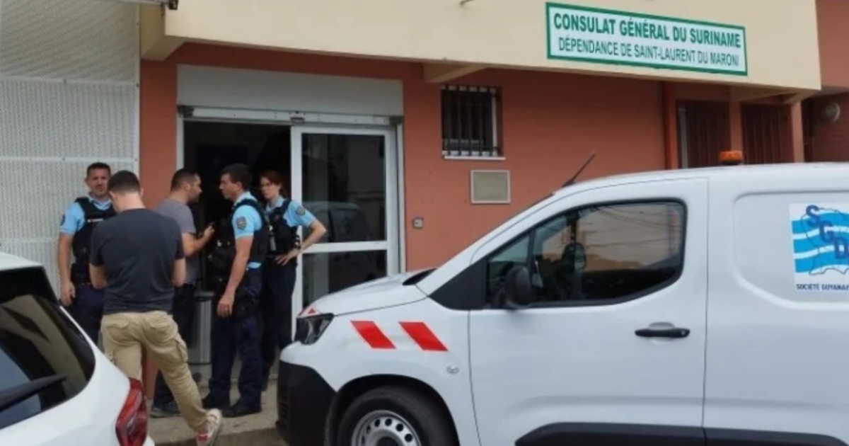 Gewapende overval bij Surinaamseconsulaat St. Laurent; schoten gelost ...