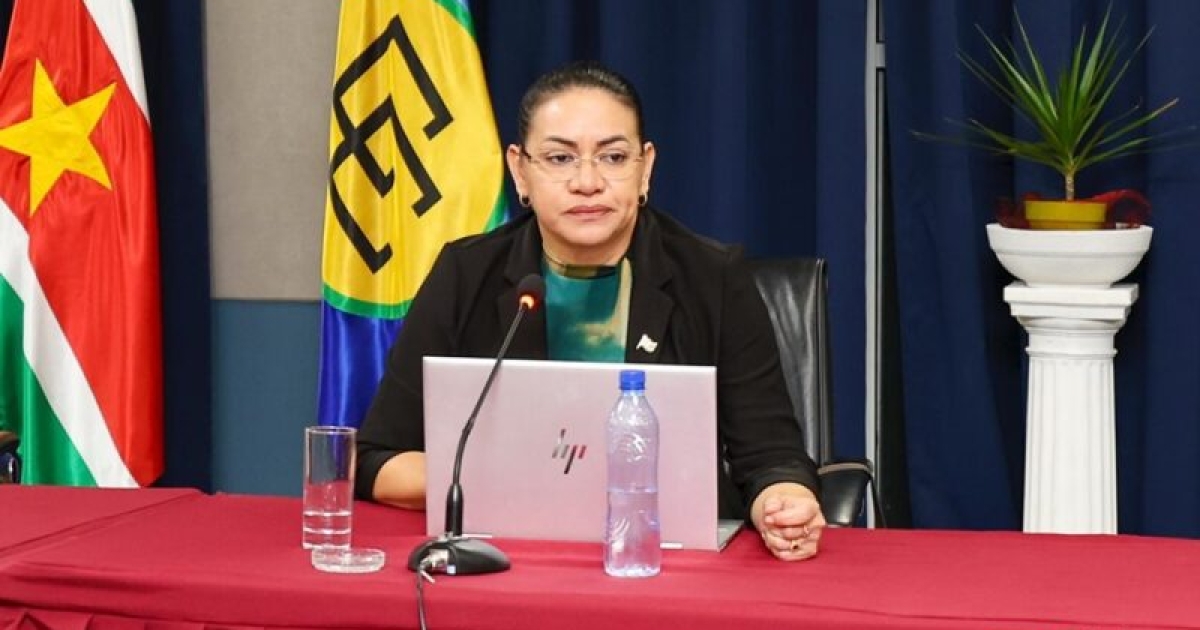 Sozavo-minister Pané: Na-distributie moni karta nog tot 4 december ...