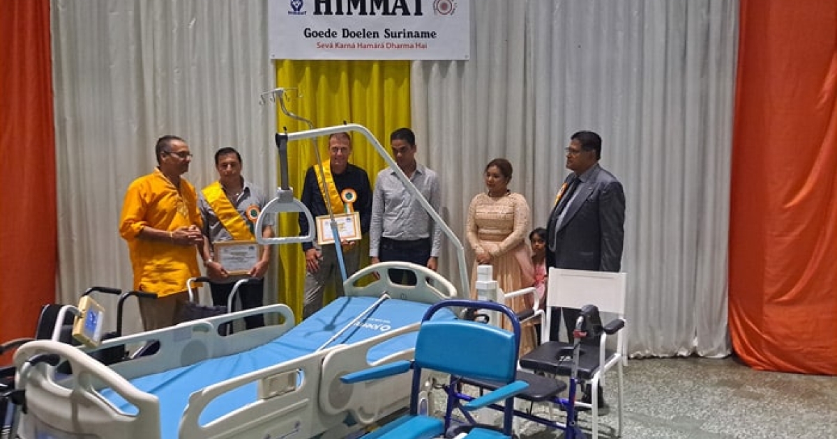 HIMMAT, VERTRACO SHIPPING EN OHM DONEREN HULPGOEDEREN I.V.M. 150 JAAR ...