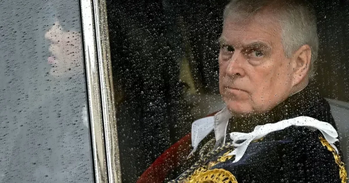 Voormalig Britse prins Andrew gearresteerd op verdenking van ...