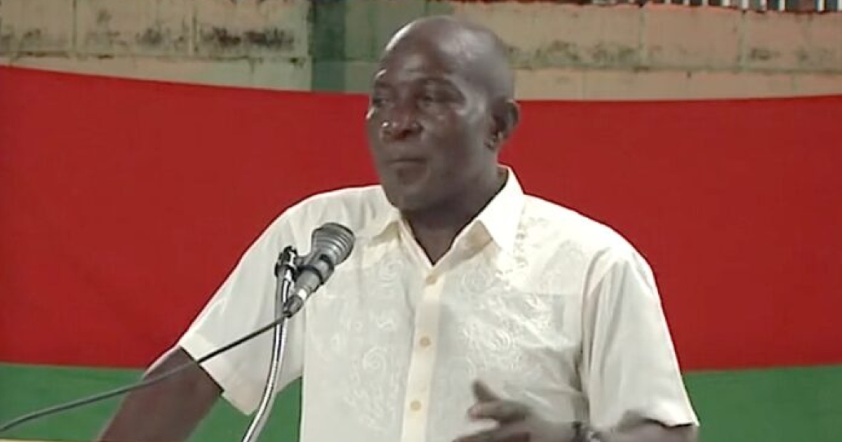 NPS’er Filisi haalt uit naar vp Brunswijk: “In plaats dat i seti a ...