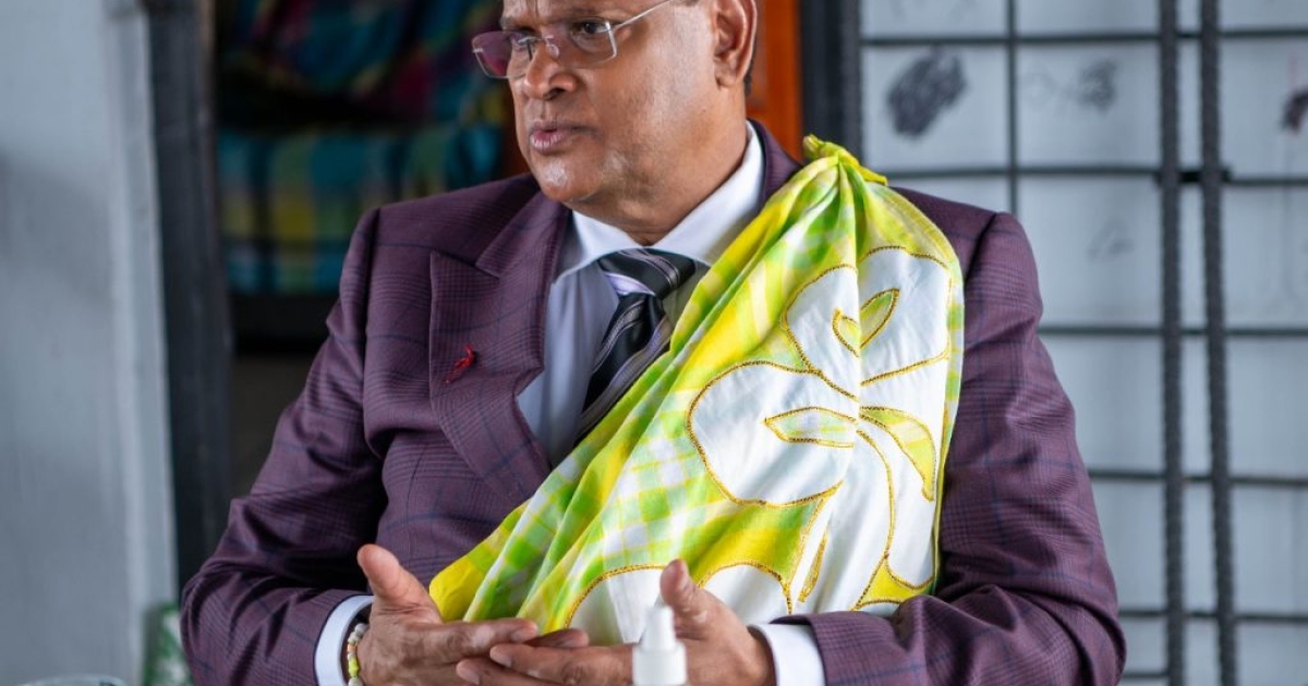 President brengt bezoek aan granman Bono Velanti | Suriname Nieuws Centrale