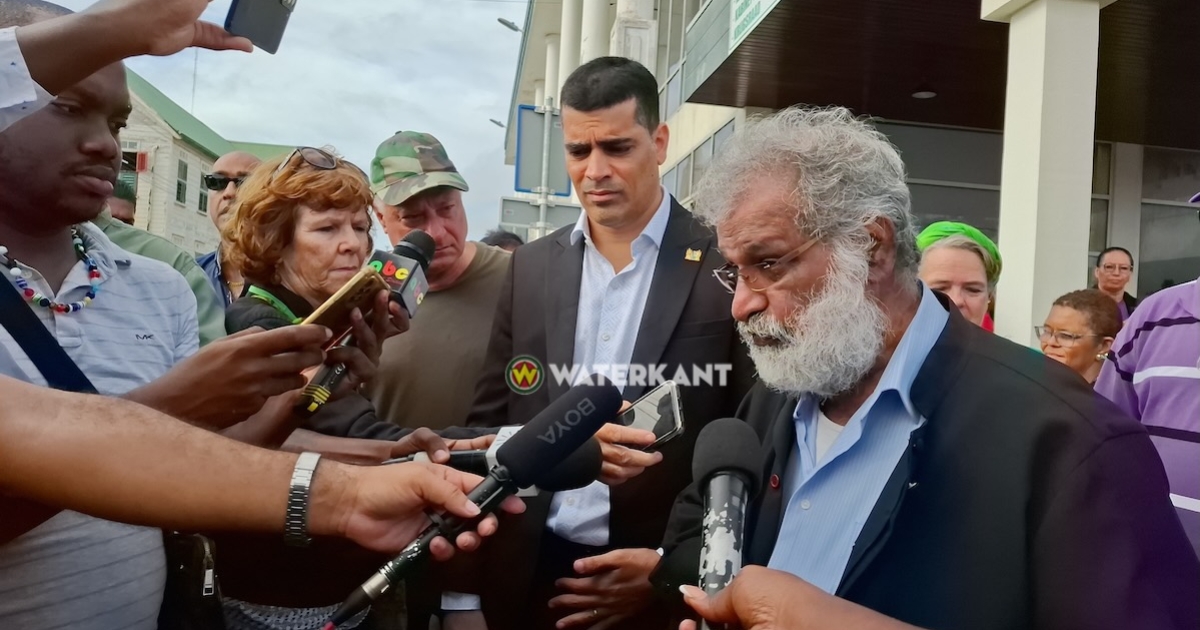 Vrijspraak voor ex-vicepresident Ashwin Adhin blijft overeind ...