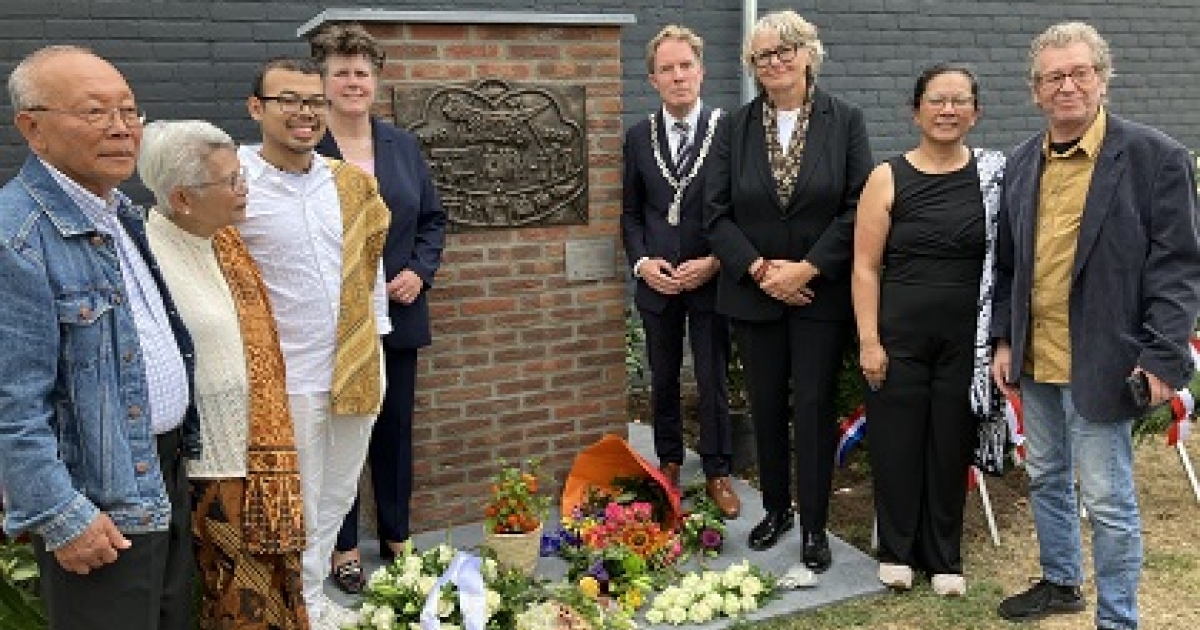 Javaanse contractarbeiders uit Suriname krijgen monument in Nederland ...