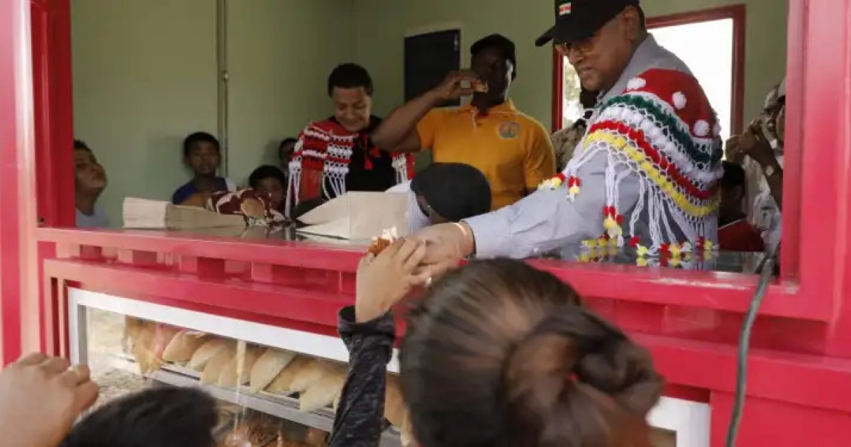 Brood en ontwikkeling voor Apoera en omgeving | Suriname Nieuws Centrale