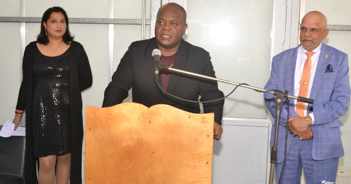 Voorzitter Marinus Bee bezoekt diaspora in Nederland | Suriname Nieuws ...